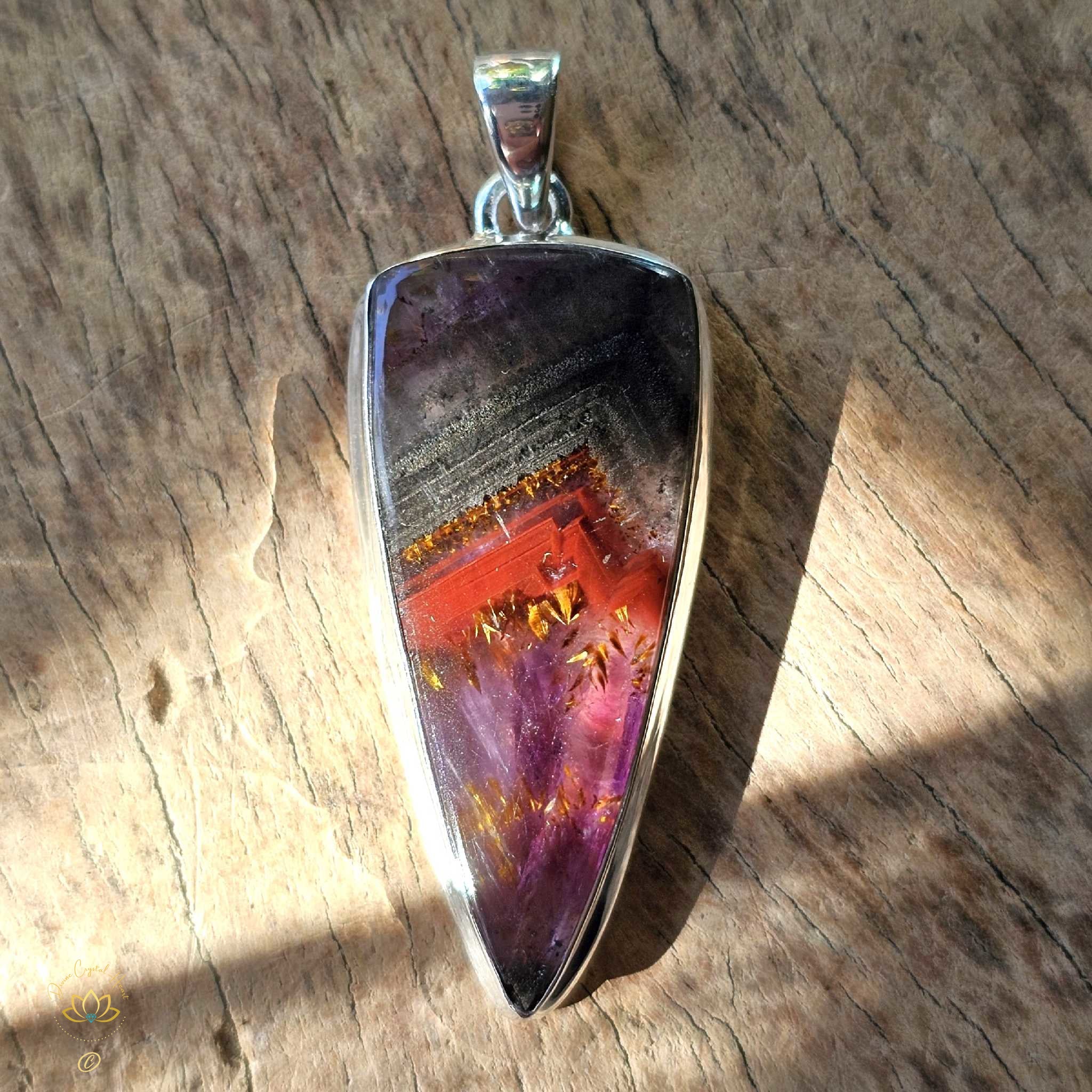 Cacoxenite Crystals – Divine Crystal Heart