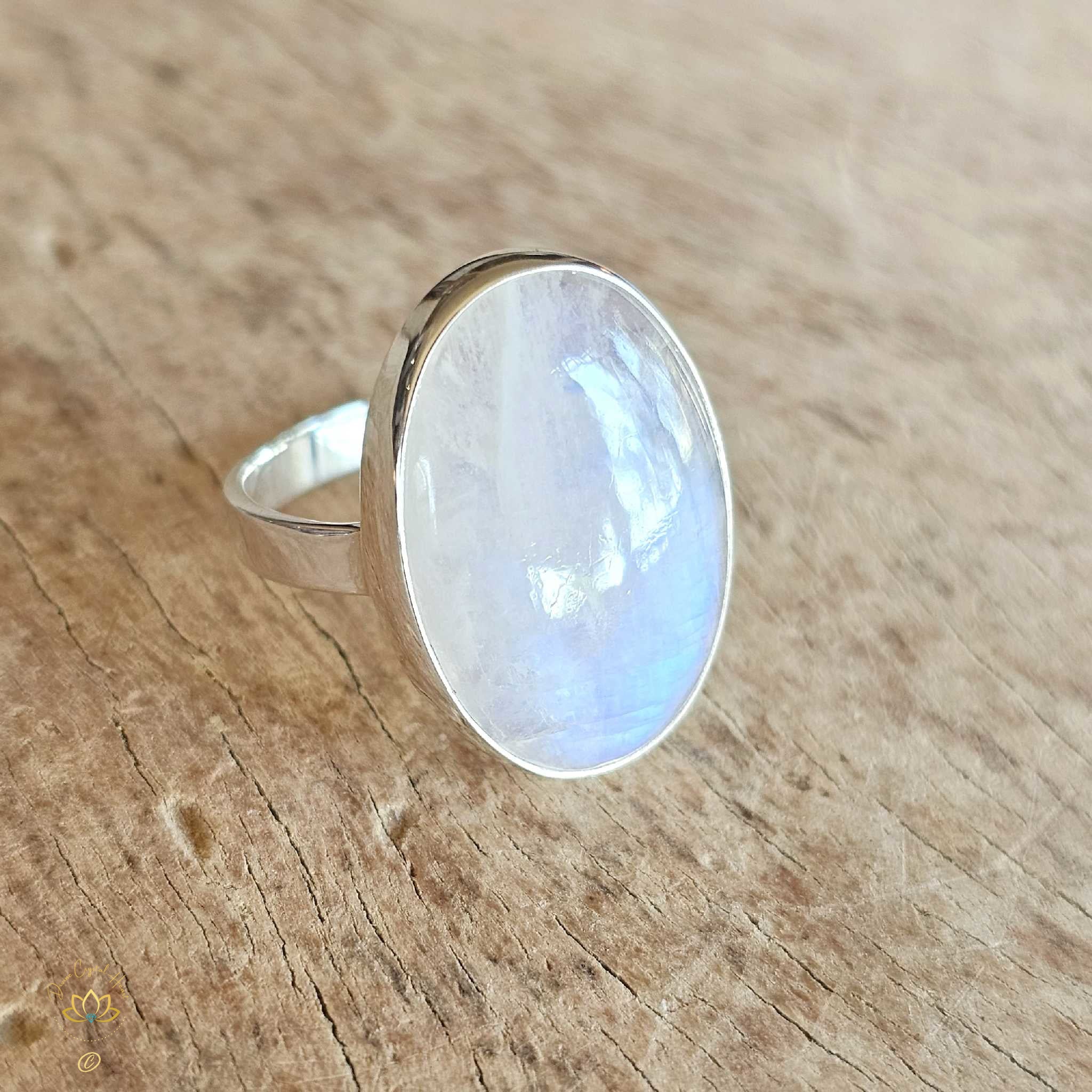 Blue Moonstone Ring | Insight – Divine Crystal Heart