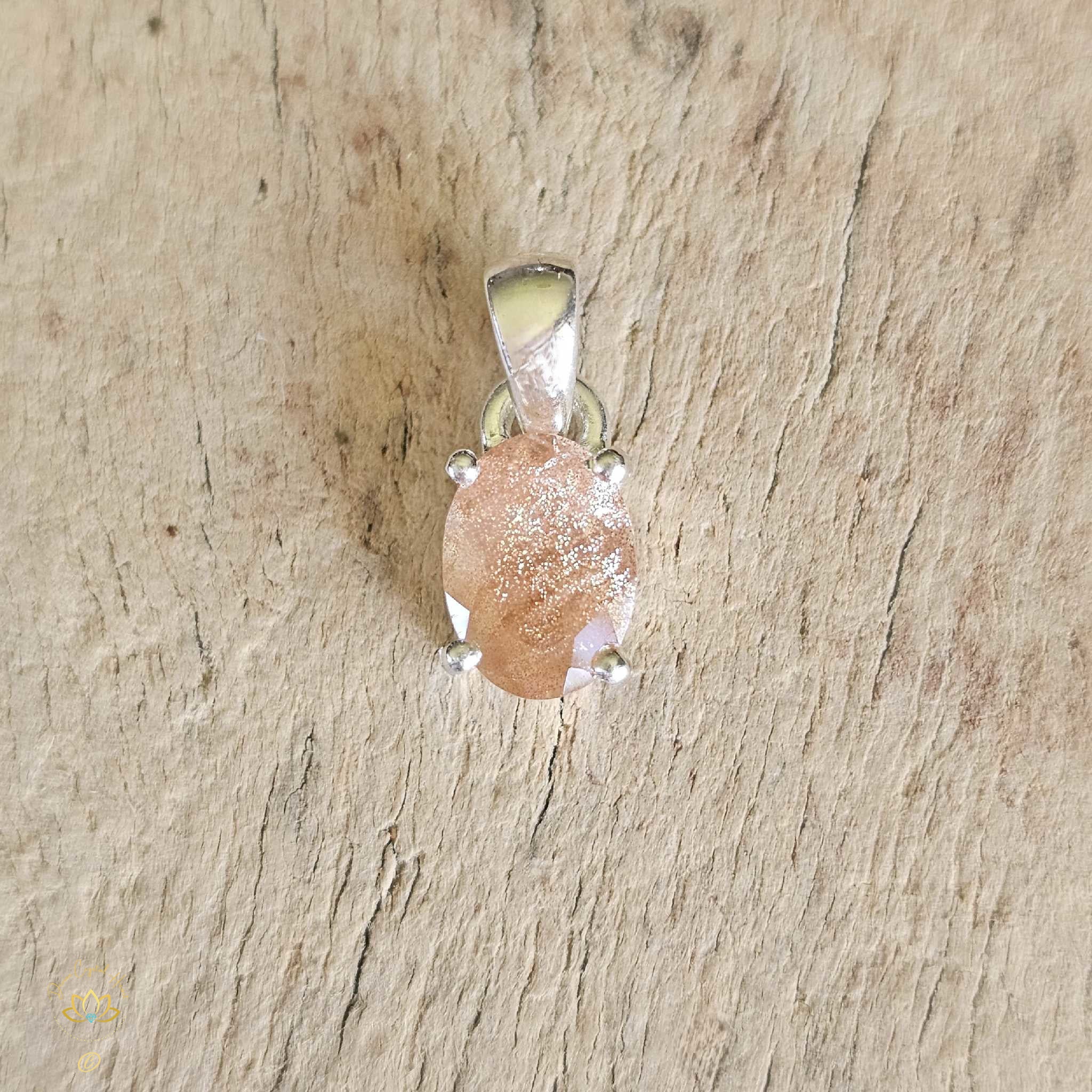 Sunstone Faceted Pendant | Solar Light – Divine Crystal Heart